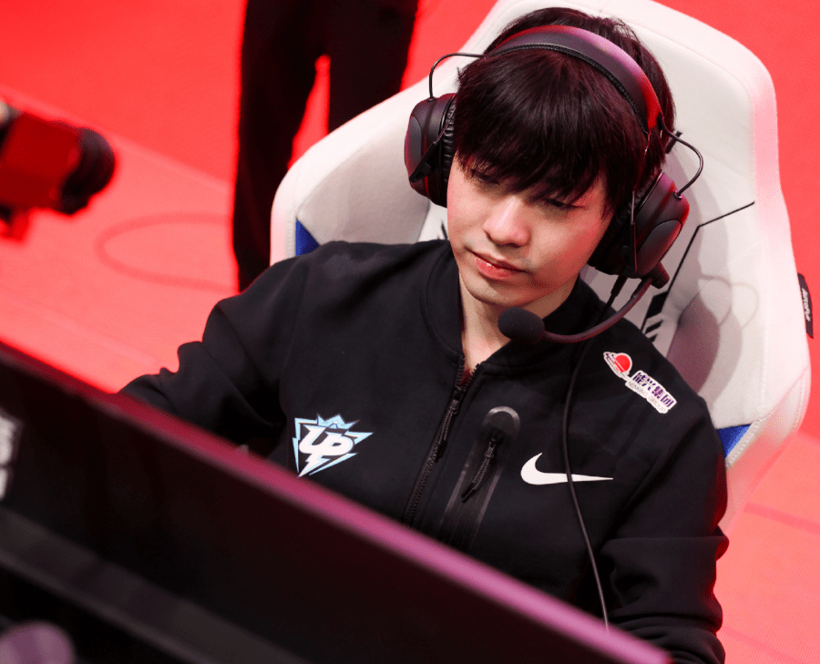 RNG后悔吗？Cryin离队后已成顶级中单，分均伤害位列LPL第一_选手_数据_实力