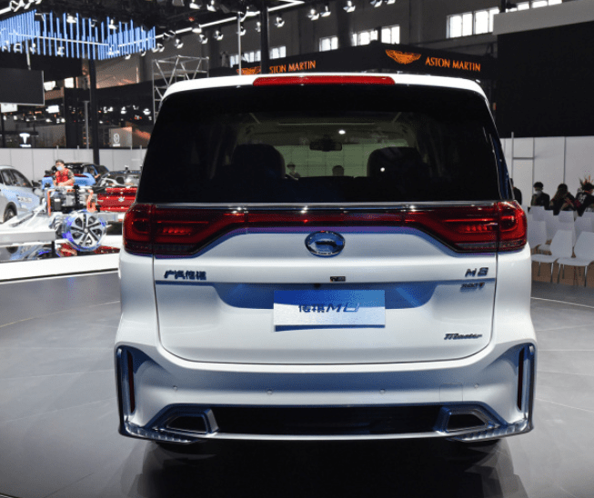 别克GL8/传祺M8/荣威iMAX8，谁更适合做奶爸奶妈的专属MPV_搜狐汽车_搜狐网