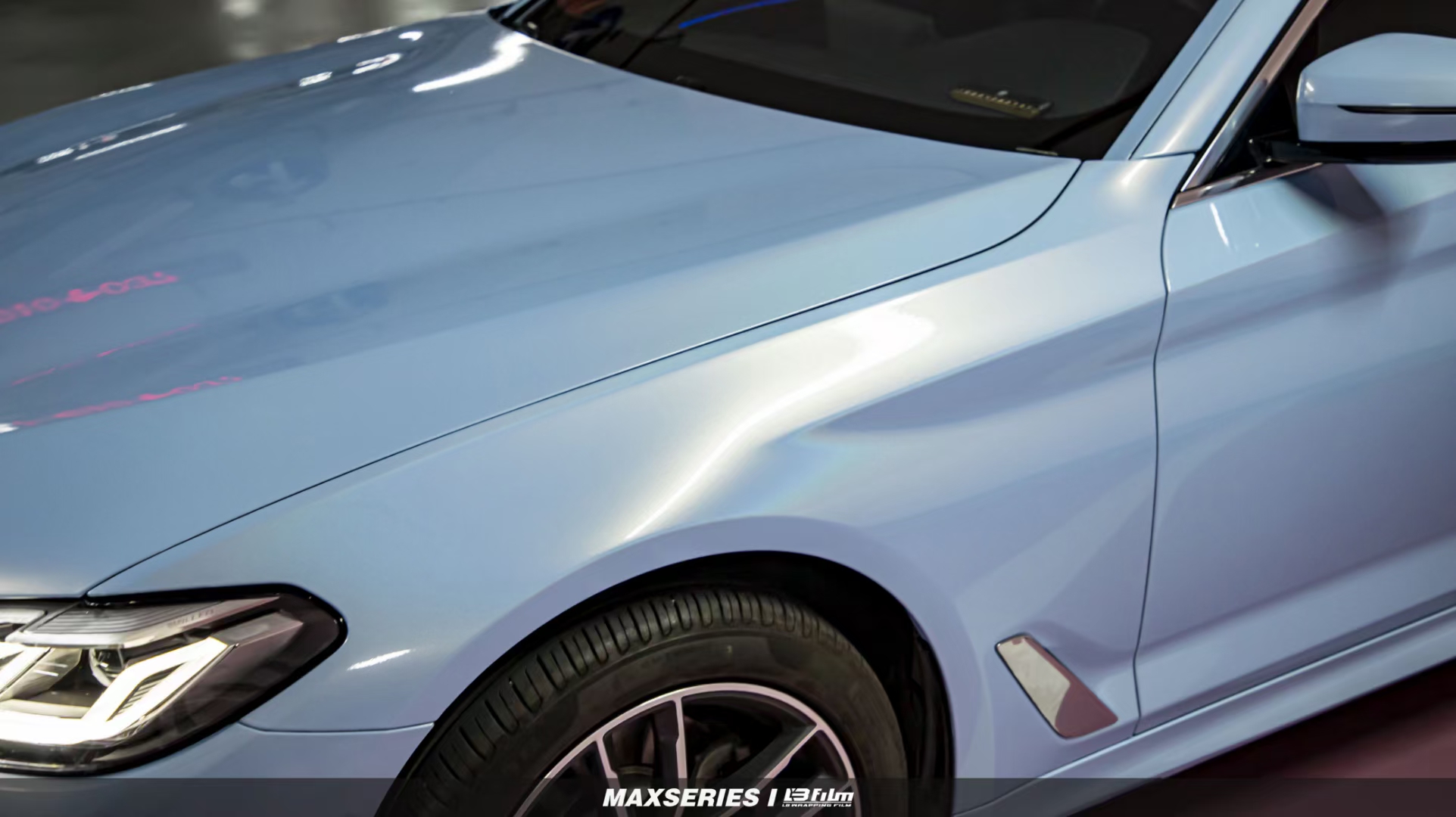 宝马-530Li全车贴膜LBFILM改色膜LB独家镭射渐变喷绘膜_搜狐汽车_搜狐网