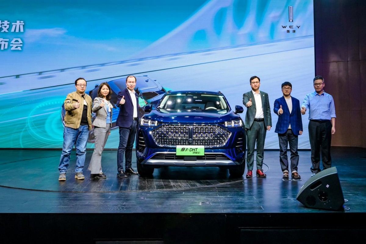 越级完胜BBA，摩卡DHT-PHEV重塑30万级新能源标杆_搜狐汽车_搜狐网