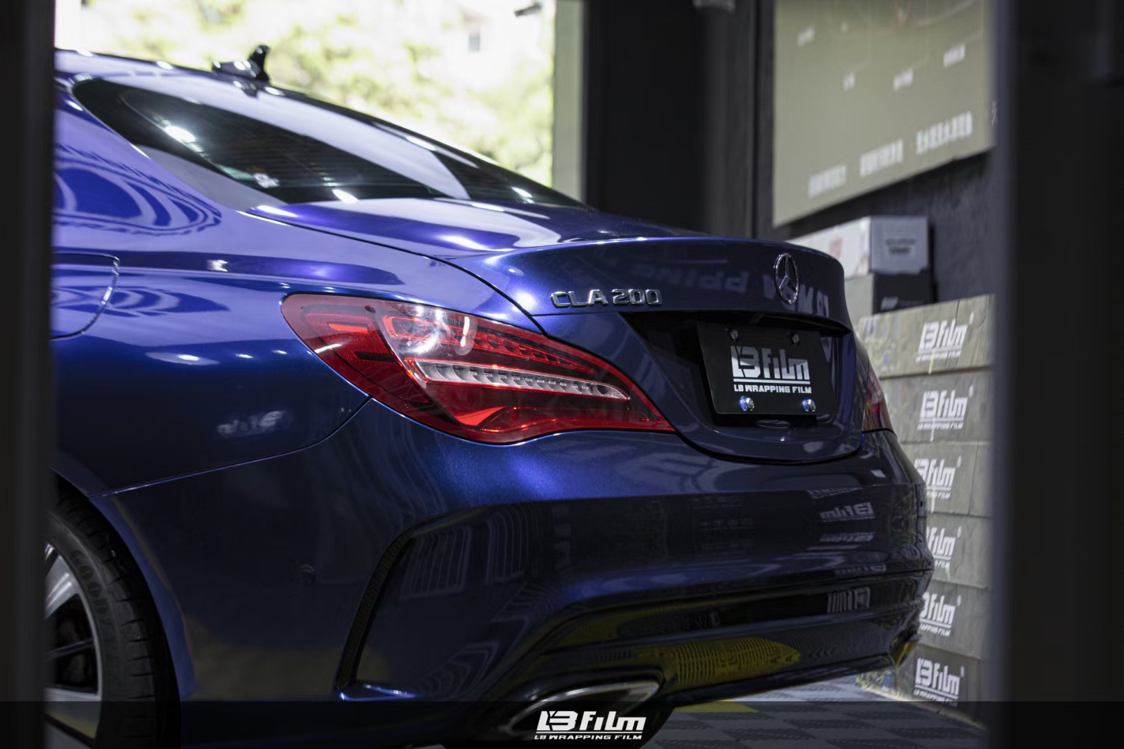 汲取了蓝莓的自然色彩，奔驰CLA200超亮金属篮莓改色膜-LBFILM_搜狐汽车_搜狐网