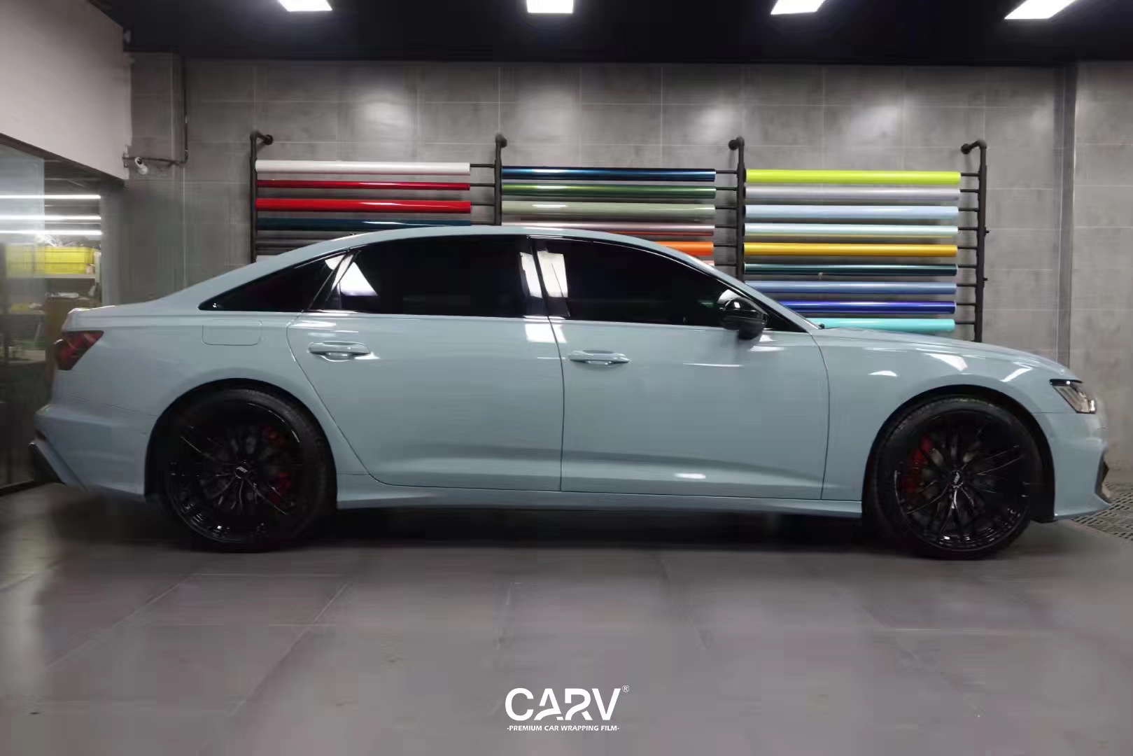 黑色奥迪A6改色卡孚CARV白金莫兰迪蓝_搜狐汽车_搜狐网