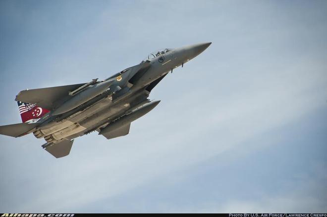 东南亚最强战机:新加坡F-15SG_优势_装备_方面