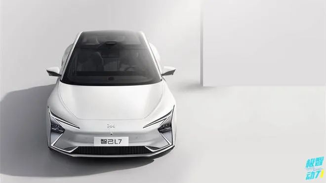 同为国产高端纯电轿车，智己L7 、蔚来ET7实力谁更胜一筹？_搜狐汽车_搜狐网