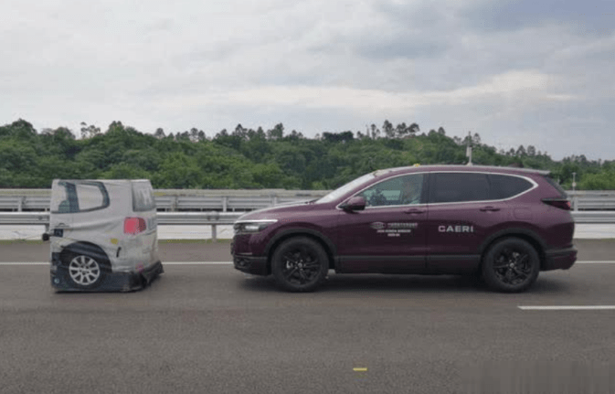 美国IIHS提升AEB测试标准，预计将测试车速提升至72km/h_搜狐汽车_搜狐网