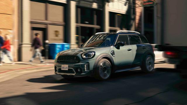 2023款MINI全系车型上市19.98万起，入门版MINI搭载三缸机_搜狐汽车_搜狐网