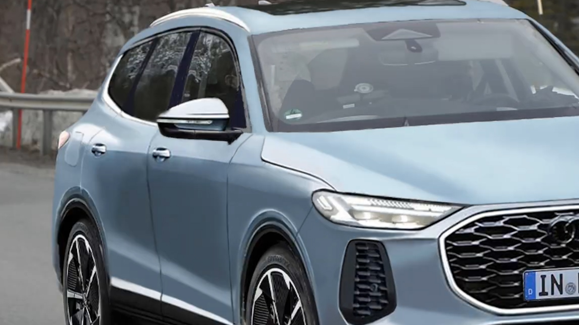 新一代奥迪Q5曝光，造型更犀利，质感超越宝马X3，2.0T+8AT_搜狐汽车_搜狐网