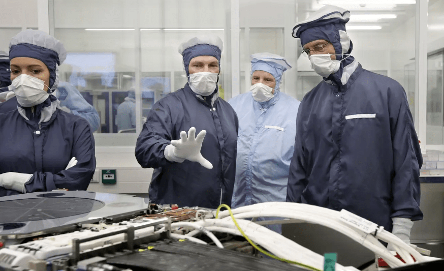 ASML向大陆出货21台光刻机 -6park.com