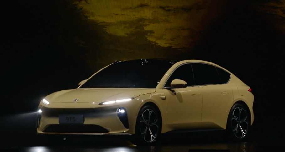 蔚来ET5对比极氪001，谁才是新能源市场的新宠？_搜狐汽车_搜狐网