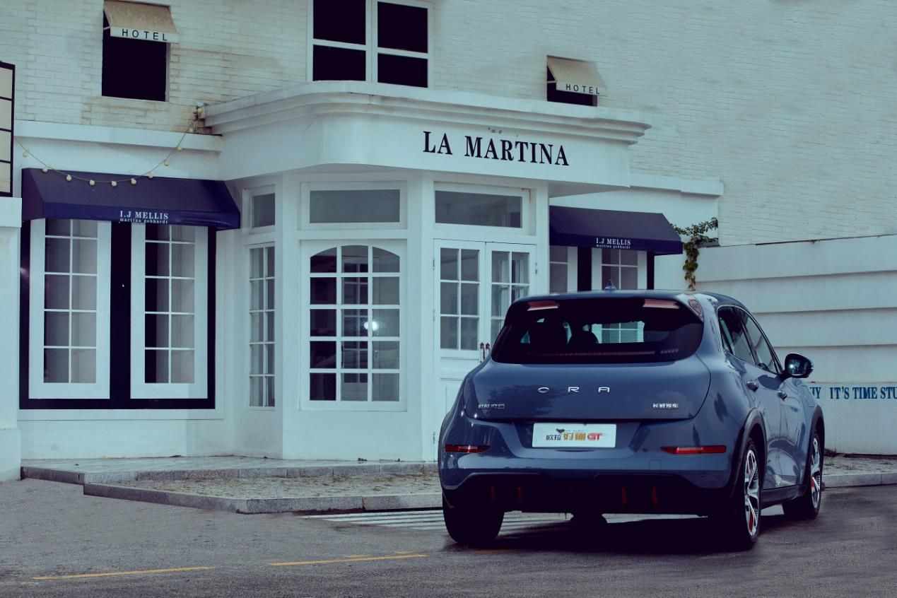 2022款欧拉好猫GT 401km续航版正式上市 售14.9万_搜狐汽车_搜狐网