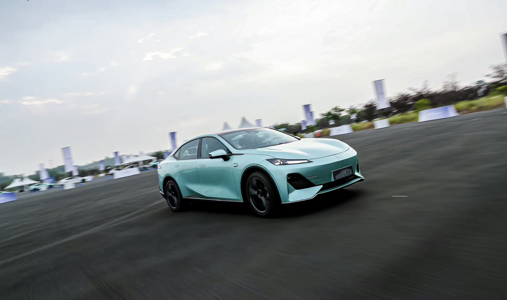 为“走量”而来？长安深蓝SL03的蓝海在哪里？_搜狐汽车_搜狐网