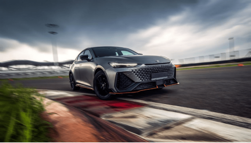 这次够运动了！2.0T+8AT，长安UNI-V 2.0T正式上市_搜狐汽车_搜狐网