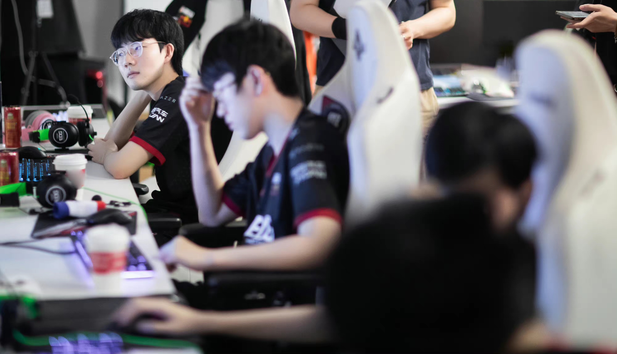 Ning觉得RNG、JD、滔搏能进世界赛，张嘉文则是认为EDG不太稳定_大战队_队伍_情况