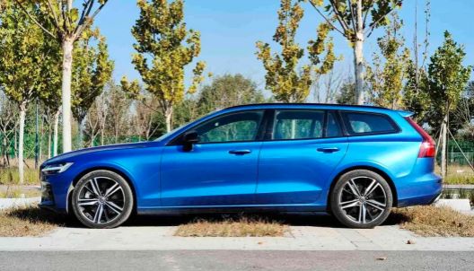 沃尔沃超越同级对手的存在，沃尔沃V60扑面而来的简约气质_搜狐汽车_搜狐网