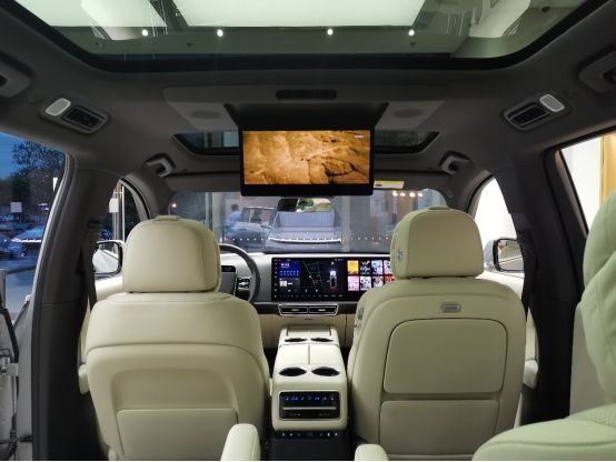 新势力太轻狂？蔚来ES7、理想L9、问界M7乱战_搜狐汽车_搜狐网