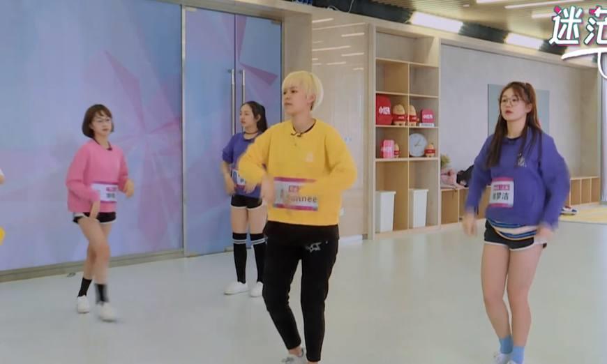 《创造101》能力C位被更换，黄子韬最喜欢的是她和yamy - 脉脉