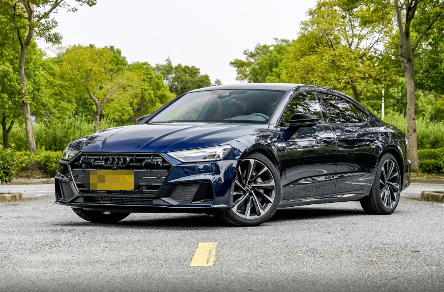 与CLS300相比，上汽奥迪A7L空间更大配置更优_搜狐汽车_搜狐网