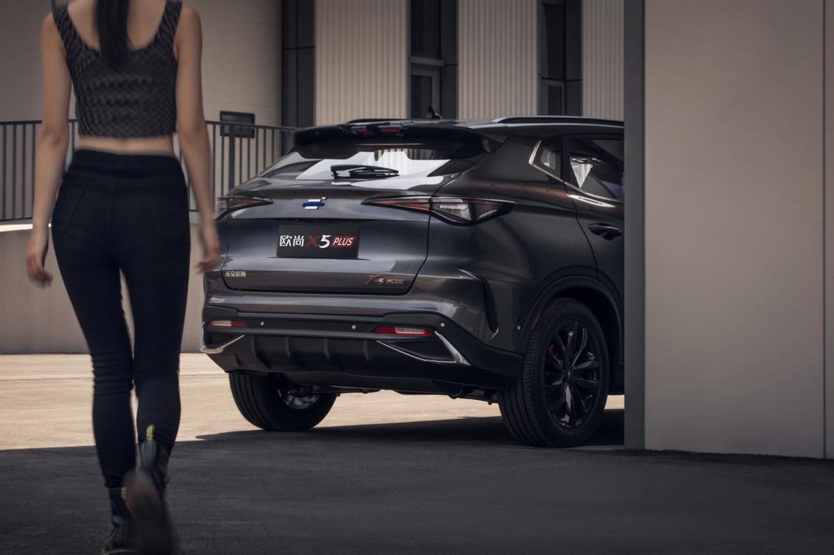 价格低品质高，让年轻用户“走后门”，欧尚X5PLUS开创新“玩法”_搜狐汽车_搜狐网