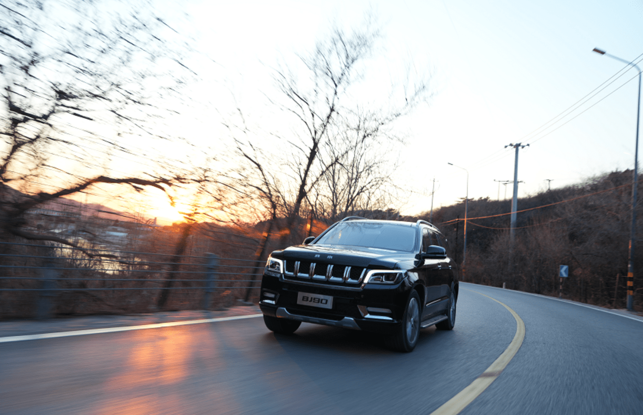 花50万享受奔驰全尺寸SUV？北京BJ90山河经典版上市_搜狐汽车_搜狐网