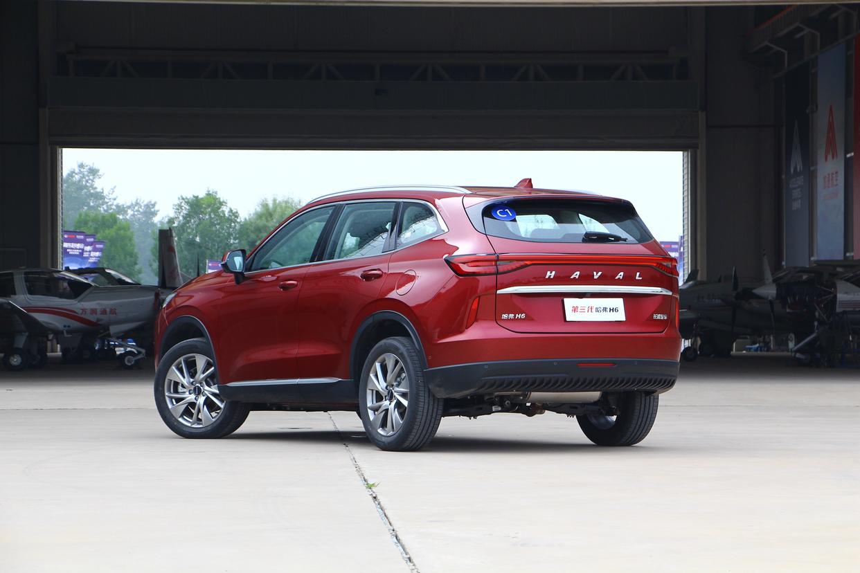 年底买谁更靠谱？2023款奔腾T77和哈弗H6该如何选？_搜狐汽车_搜狐网