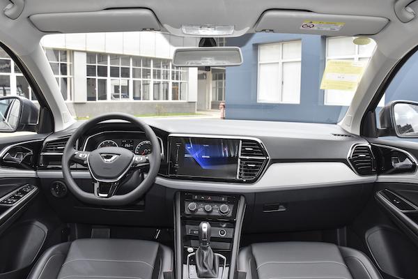 MQB平台下最入门的一款SUV车型，高性价比之选的捷达VS5_搜狐汽车_搜狐网