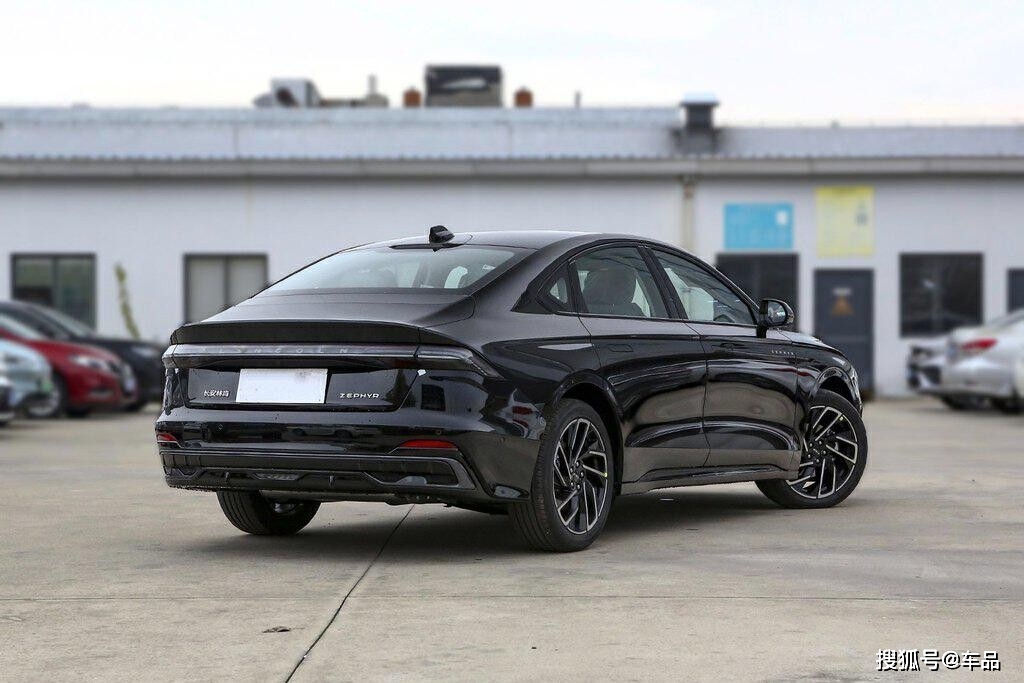 凯迪拉克CT5不香了，林肯Z全系2.0T+8AT，6.5秒破百，好看又好开_搜狐汽车_搜狐网