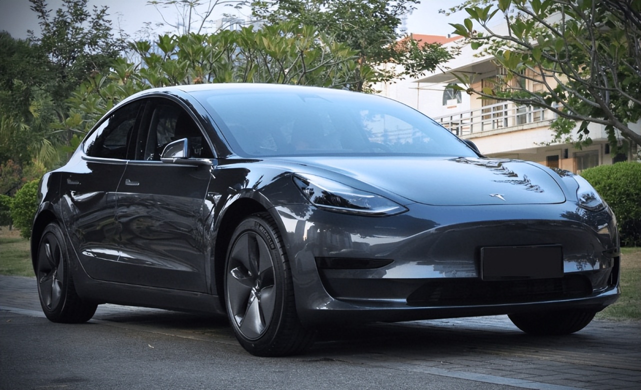 头部之争：降到历史低价的Model 3、Y与销量创新高的比亚迪汉唐_搜狐汽车_搜狐网