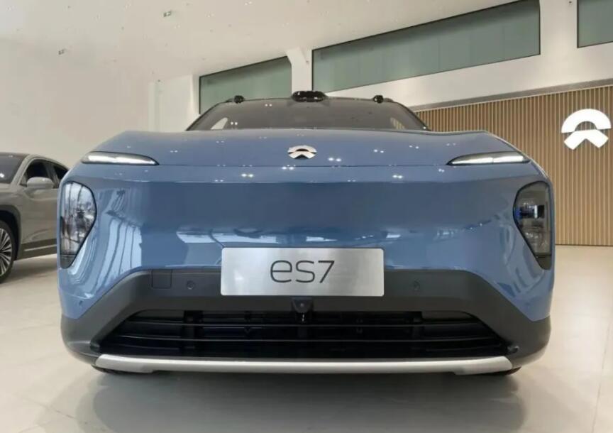 12月高端SUV销量榜：4款车上涨，奔驰GLC等下滑，蔚来ES7落榜_搜狐汽车_搜狐网