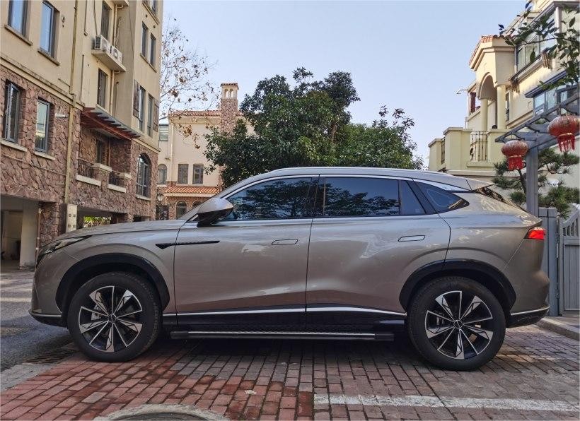 春节返乡自驾首选，全新第三代荣威RX5实力演绎“12万豪华平替”_搜狐汽车_搜狐网