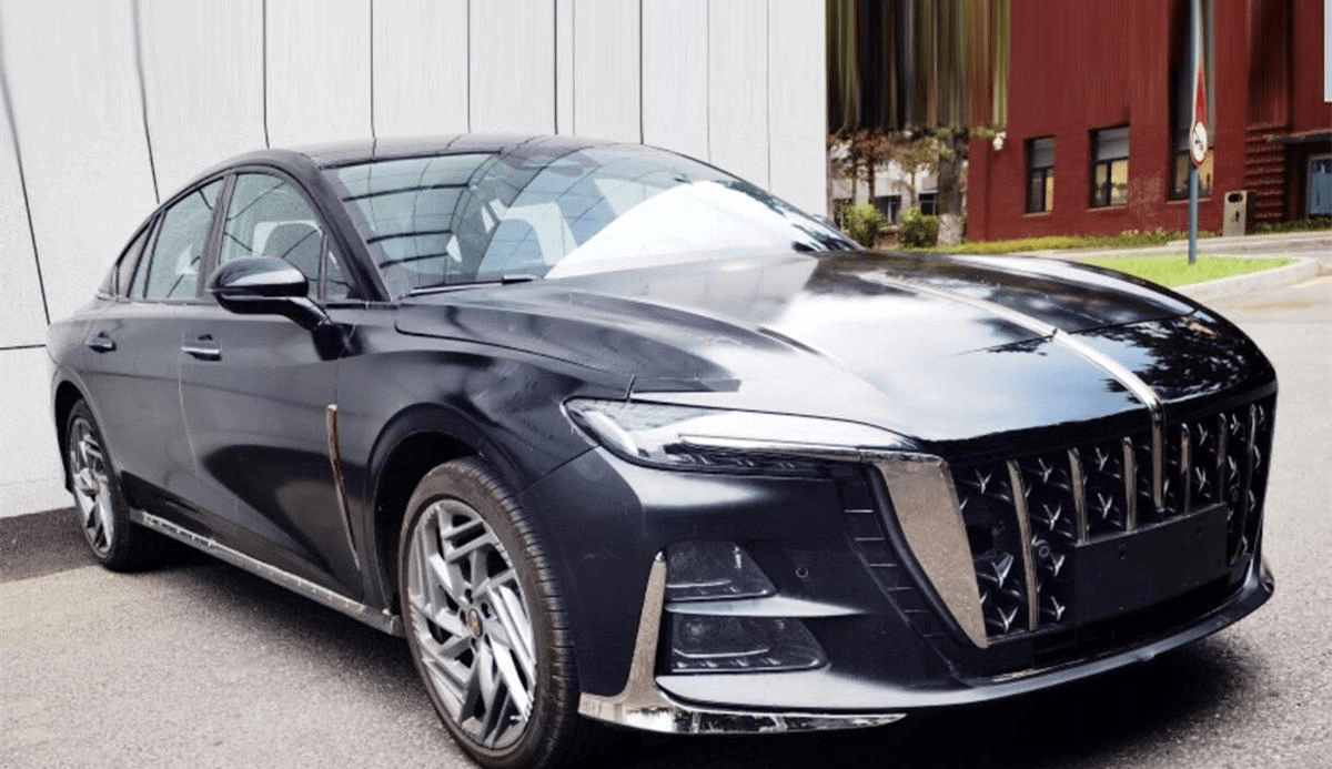 国产品牌的崛起全新红旗H6，2.0T+8AT动力+溜背造型，车长近5米_搜狐汽车_搜狐网