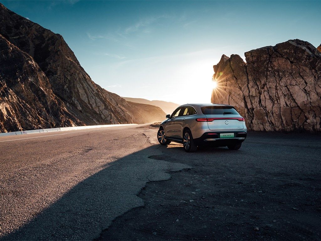 买奔驰电动车被销售嘲笑？EQC去年只卖了3172辆？_搜狐汽车_搜狐网