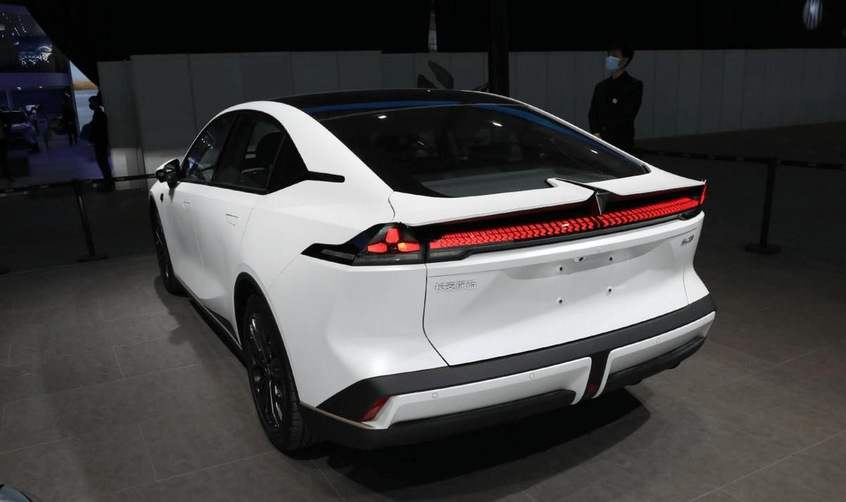 月度销售11650辆！对标特斯拉Model 3，深蓝SL03公布12月销量数据_搜狐汽车_搜狐网