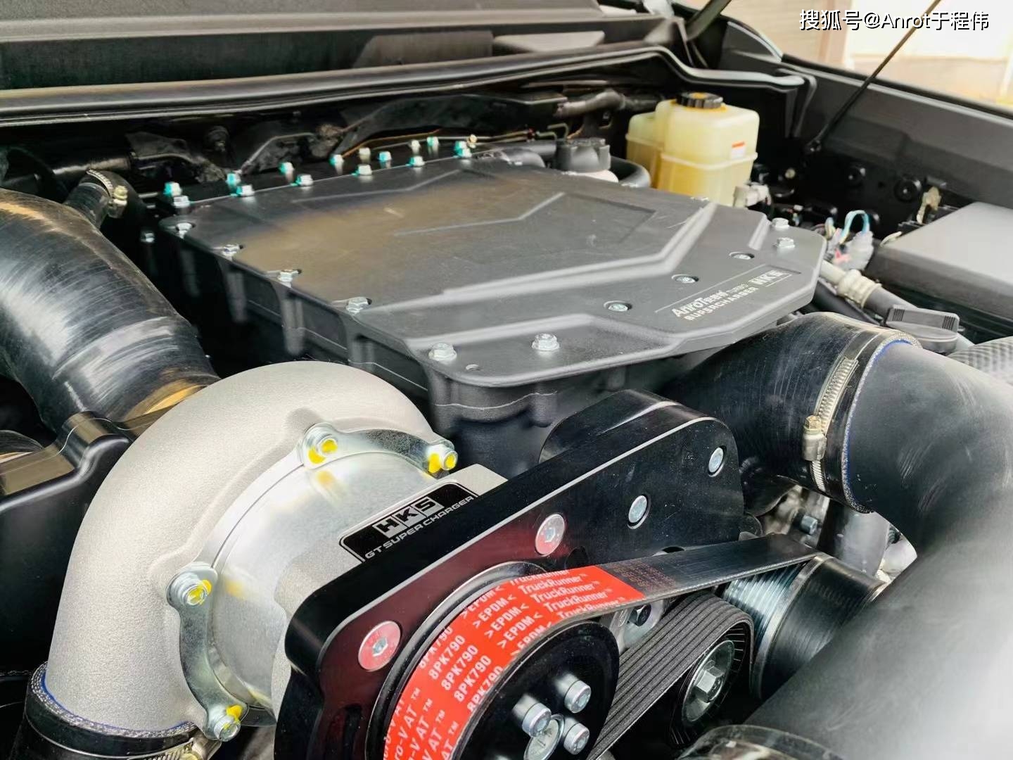 陆巡5700安装日本进口HKS机械增压效果到底怎么样_搜狐汽车_搜狐网