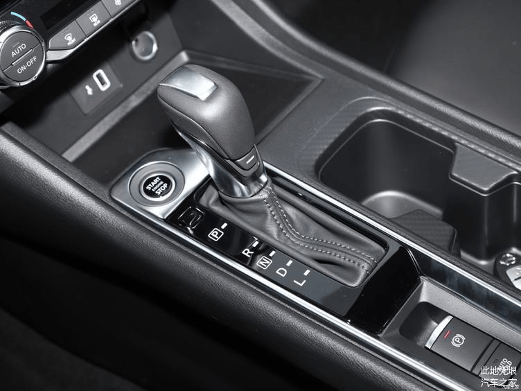 10到15万元预算，选合资还是中国品牌？奔腾B70对比日产轩逸_搜狐汽车_搜狐网