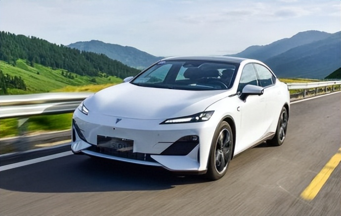 比Model 3便宜很多！后驱长安深蓝SL03，算不算性价比纯电车_搜狐汽车_搜狐网