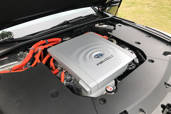 “南沙氢跑”正式启动，近距离体验第二代丰田MIRAI_搜狐汽车_搜狐网