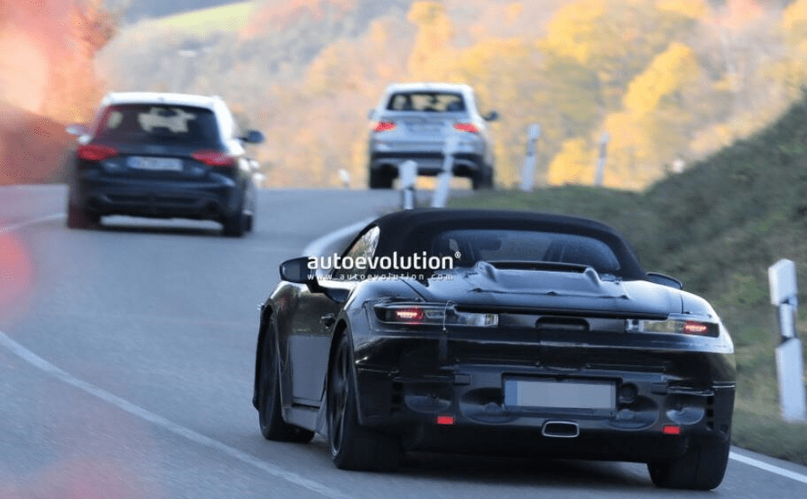 纯电街霸！续航超500km，保时捷Boxster EV路试谍照曝光_搜狐汽车_搜狐网