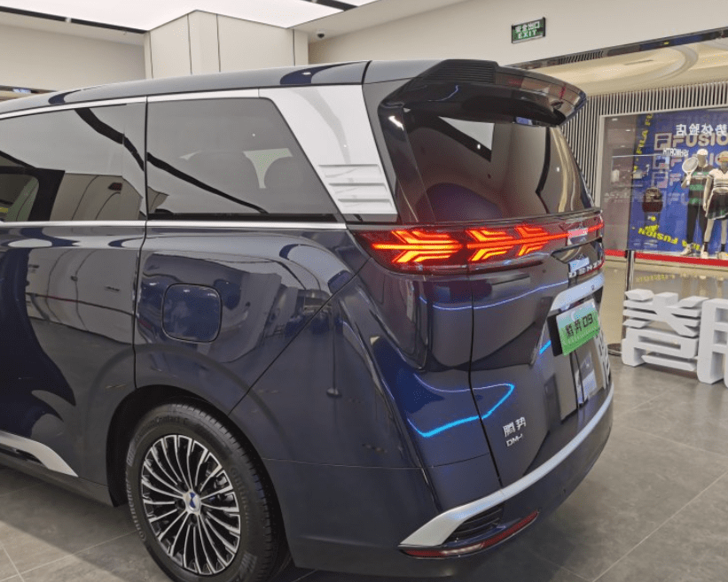 加持“超级混动”，强于别克GL8，续航超1000km，33.58万起售！_搜狐汽车_搜狐网