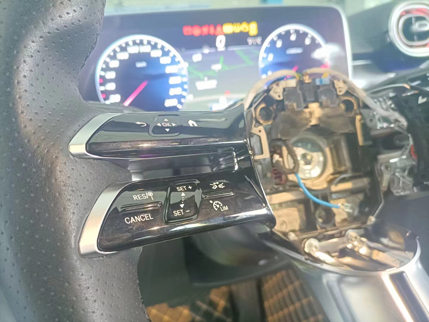 22款23款奔驰C260升级ACC自适应巡航，缓解驾驶疲劳_搜狐汽车_搜狐网