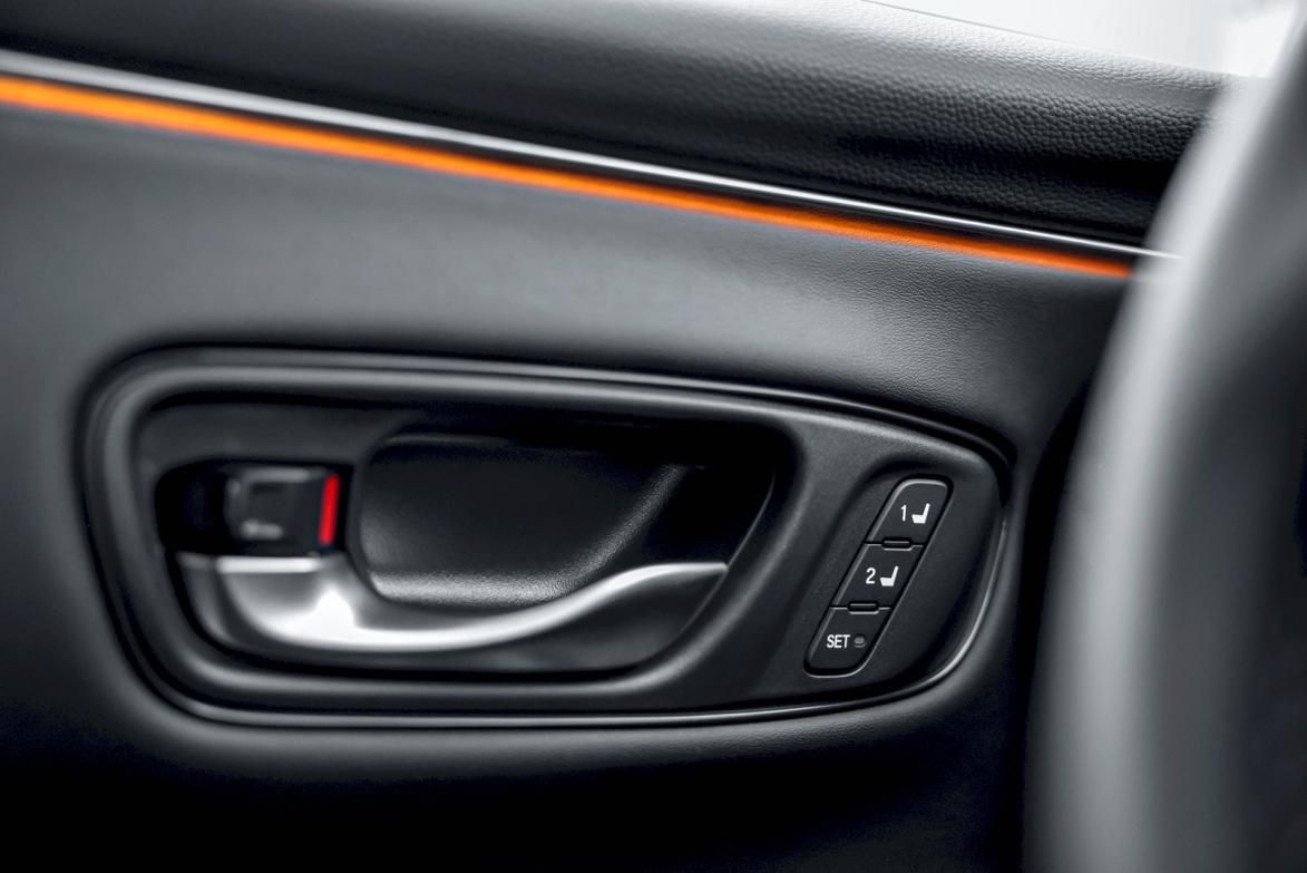 广汽本田混动SUV ZR-V致在e:HEV上市，售价17.99万-22.89万元_搜狐汽车_搜狐网