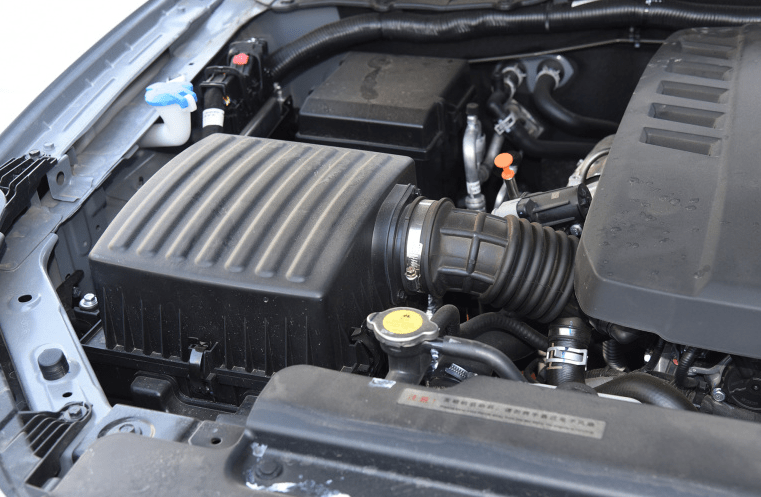 太能“装”了，全新2.0T+8AT+3.15米轴距，又一SUV黑马实图曝光_搜狐汽车_搜狐网