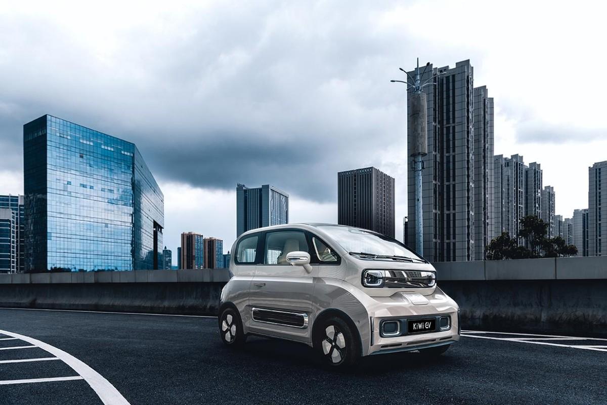 10万的价格却有20万级的智能，难怪23款KiWi会成为“小车天花板”_搜狐汽车_搜狐网