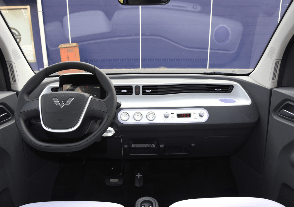 “小而美”的代步选择 2023款零跑T03上市 售价5.99万起_搜狐汽车_搜狐网