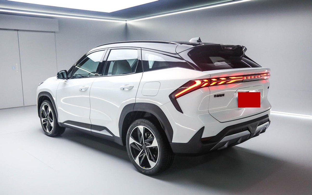 这是跟L7杠上了？盘点那些命名为“L7”的国产新能源车_搜狐汽车_搜狐网