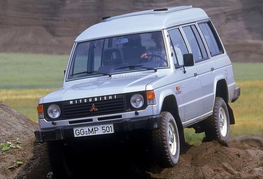 帕杰罗V93升级加装HKS离心式机械增压_搜狐汽车_搜狐网