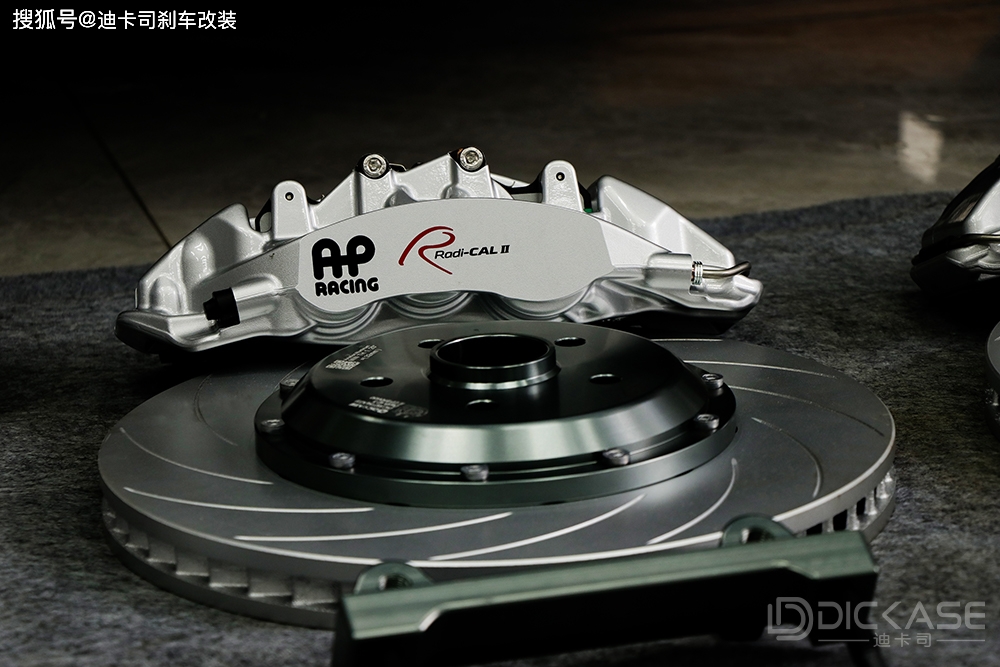 迪卡司改装案例——雷克萨斯RX450H升级AP-racing-9560大六活塞卡钳套装_搜狐汽车_搜狐网