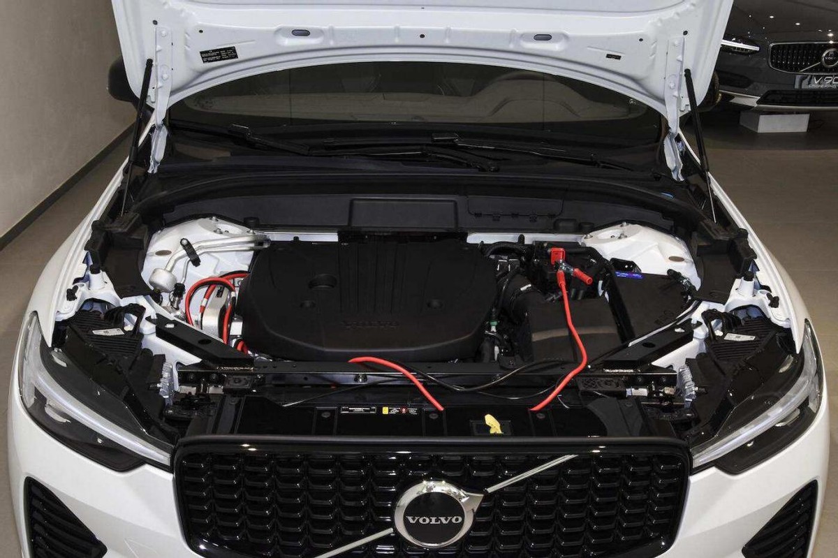 沃尔沃XC60：再降真没利润了，标配2.0T+8AT，不比奥迪Q5L香？_搜狐汽车_搜狐网