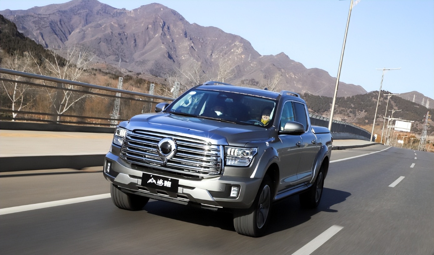 坦克300连发三款新车，3.0T六缸、2.4T柴油、2.0T插混齐亮相_搜狐汽车_搜狐网