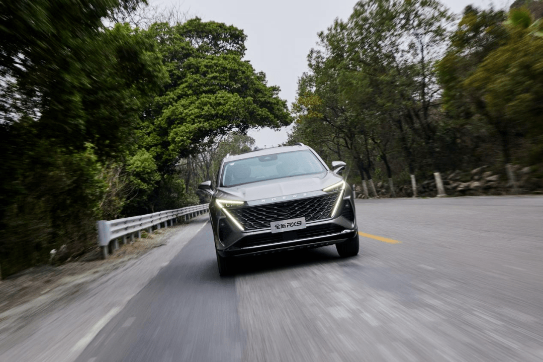 试驾全新荣威RX9，现在6座SUV都这般优秀了吗？_搜狐汽车_搜狐网