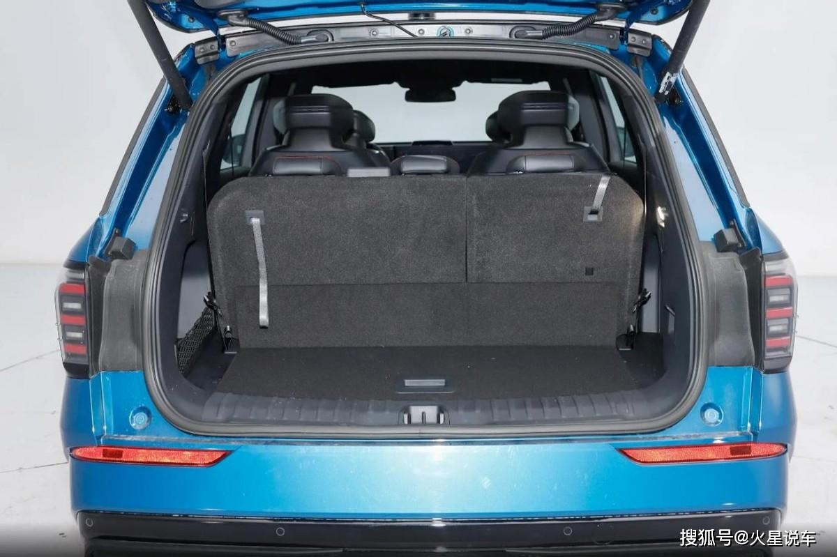 堪称中型SUV“新卷王”，2.0T+8AT配27英寸大屏，锐界L能火吗？_搜狐汽车_搜狐网